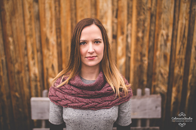 Ravelry: Simone pattern by Hilary Smith Callis