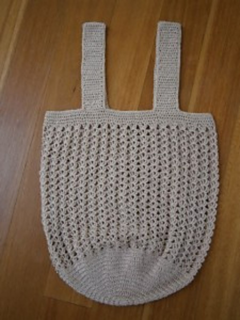 Ravelry: Shell Bag pattern by Julie Black Designs
