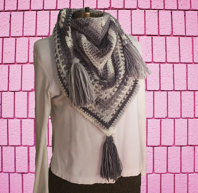 Ravelry: Triangle and Tassels pattern by Julie Holland