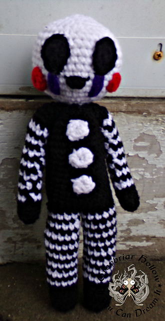 Ravelry: Marionette the Hugging Animatronic pattern by Greybriar Hollow