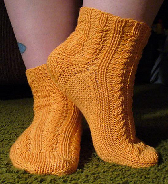 Ravelry: Get-together Cable Socks pattern by Doily Underground