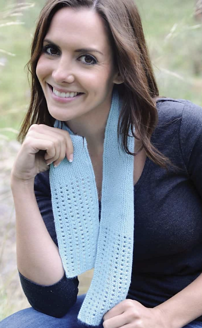 Ravelry: Short Scarf pattern by Gitta Schrade