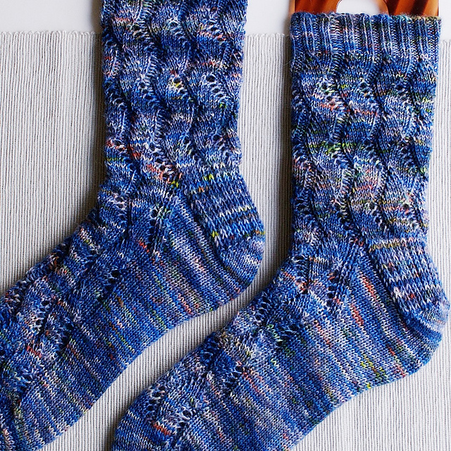 Ravelry: Waterfall Socks pattern by Kristen Finlay