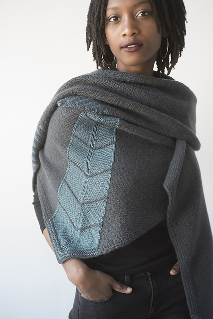 Ravelry: Velouria pattern by Elizabeth Elliott