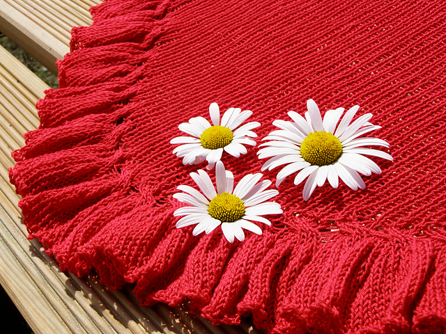 Ravelry: Red Ruffles pattern by Kairi K-A