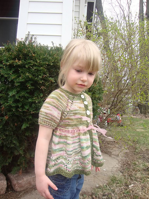 Ravelry: The Madelyn Sweater pattern by Kelli Kemery