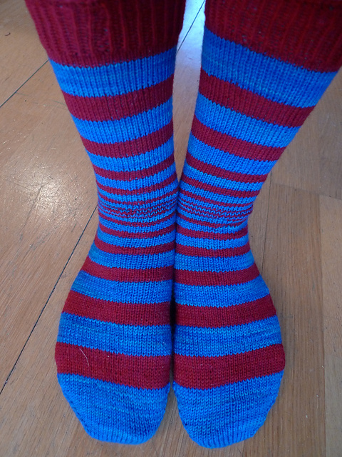 Ravelry: The Doppler Effect Socks pattern by kaos