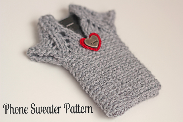 Ravelry: Cell Phone Sweater Cozy pattern by Karapooz Crochet