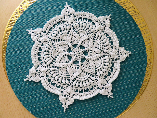 Ravelry: Nanami Doily pattern by Aki Kasaishi