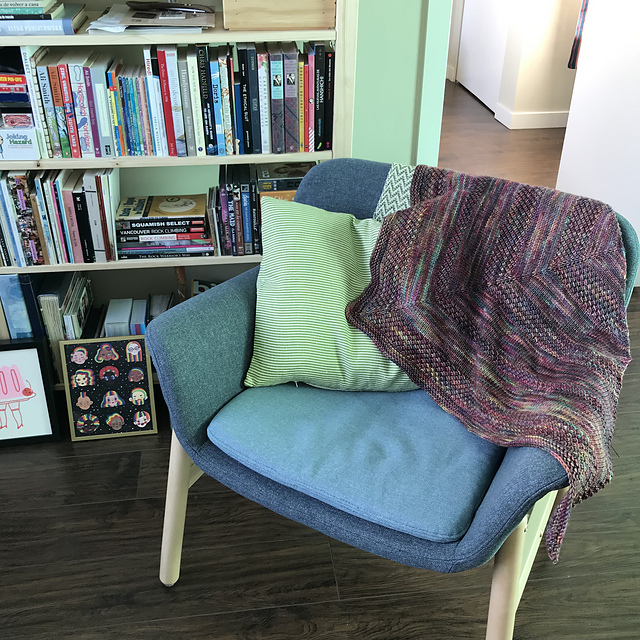 Ravelry: kate-'s Arco Iris Textured Shawl