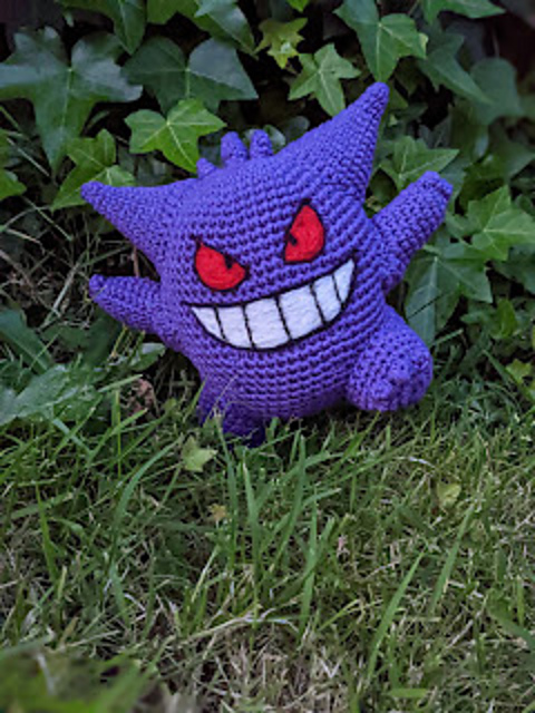 Ravelry: Gengar pattern by ToraCrochet