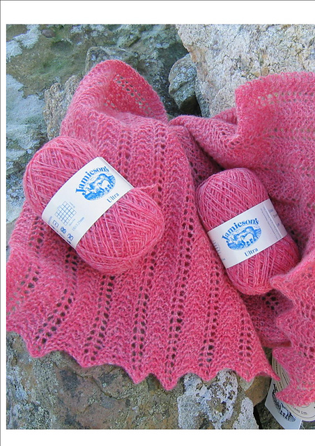 Ravelry: New Shell Scarf pattern by Mary Leask