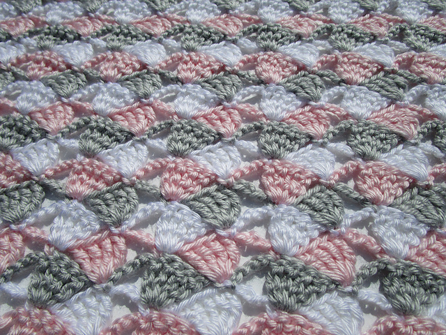 Ravelry: Sideways Shells Blanket pattern by Kathie Sew Happy