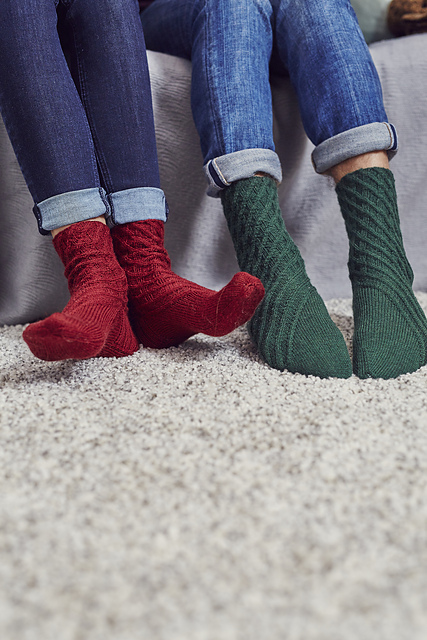 Ravelry: Turn, turn, turn pattern by Kate Atherley