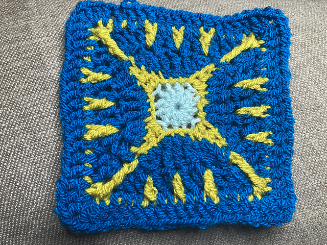 Ravelry: Star Burst Granny Square pattern by Kathryn Macdonald