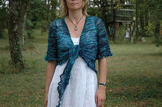 Ravelry: Rive Gauche pattern by Colinette Yarns