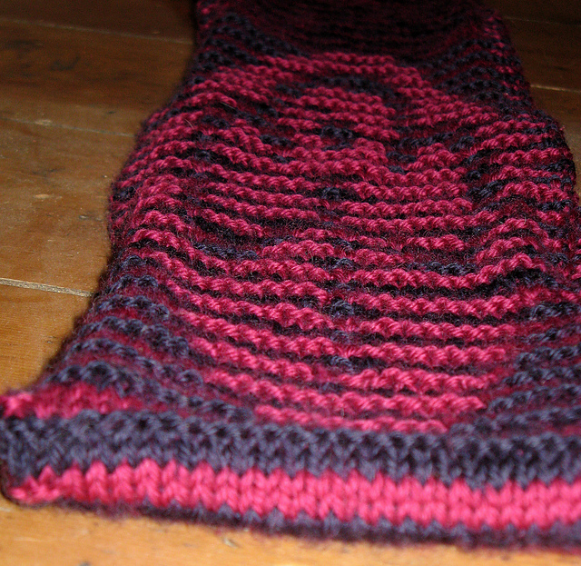 Ravelry: Trefoil Illusion Scarf pattern by KatieA