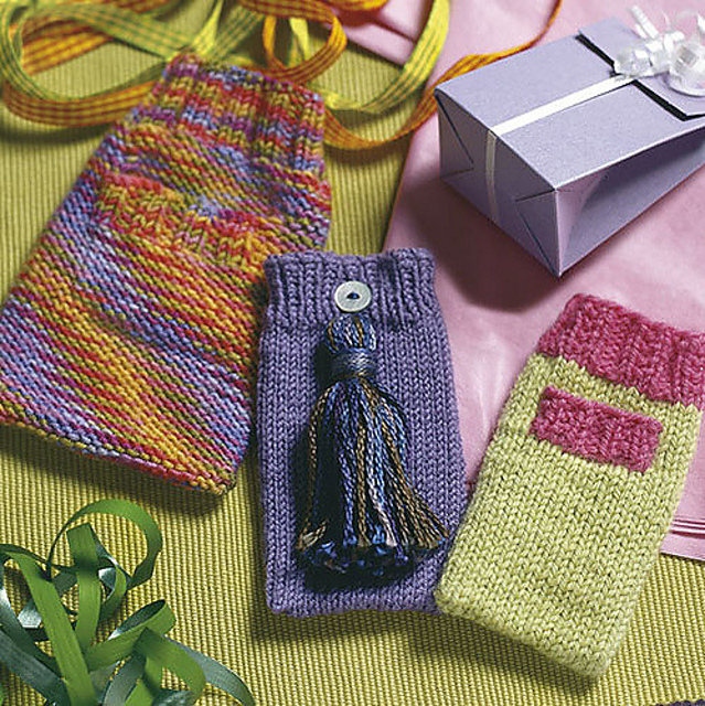 Ravelry: Techie Pocket Sock pattern by Sarah Golder