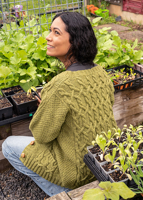 Ravelry: Vintage Maple Cardigan pattern by Lisa Lloyd