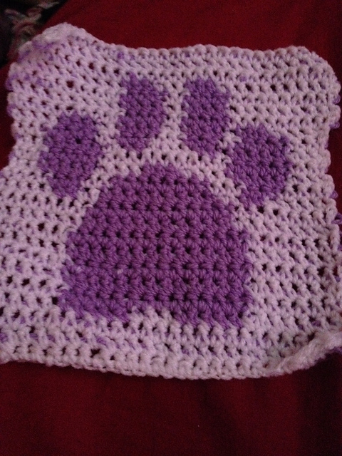 Ravelry: Simple Paw Print pattern by Angela Davis