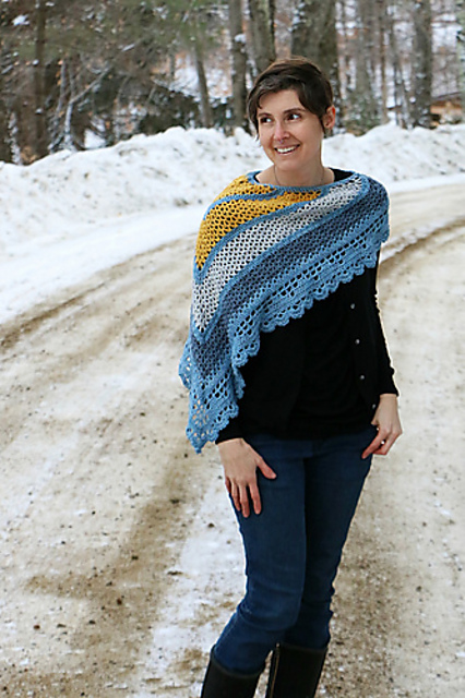 Ravelry: Julia pattern by Jessie Rayot