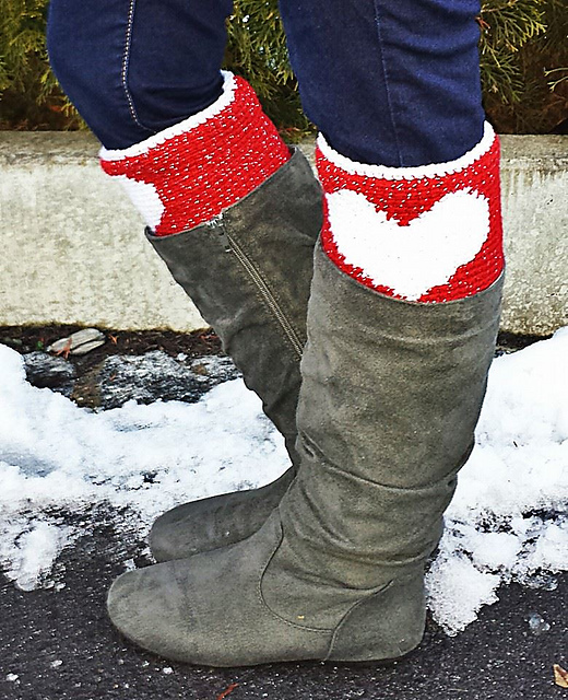 Ravelry: Boot Cuffs - (Graphed) - Heart pattern by Sick 'Lil Monkeys