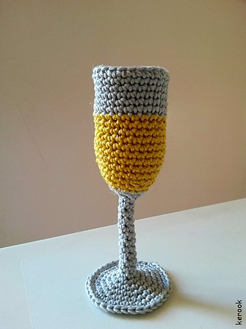 Ravelry: Champagne flute pattern by Anna Kerook