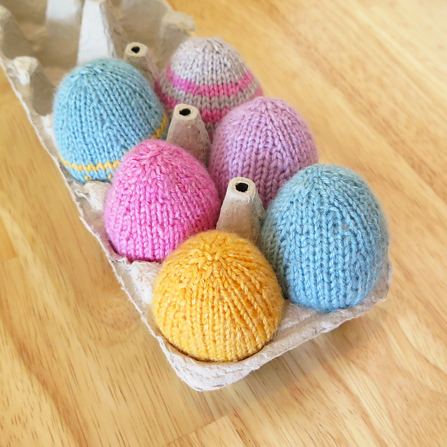 Ravelry: Easter Eggs pattern by Kerry Robb