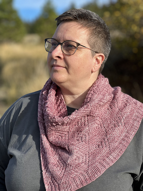Ravelry: Tinker Doodle Shawl pattern by Kerstin Auer