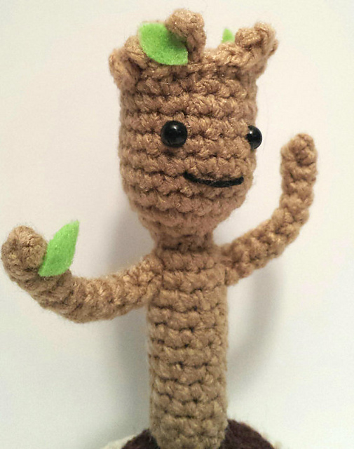 Ravelry: Dancing Baby Groot pattern by K Hook Creations