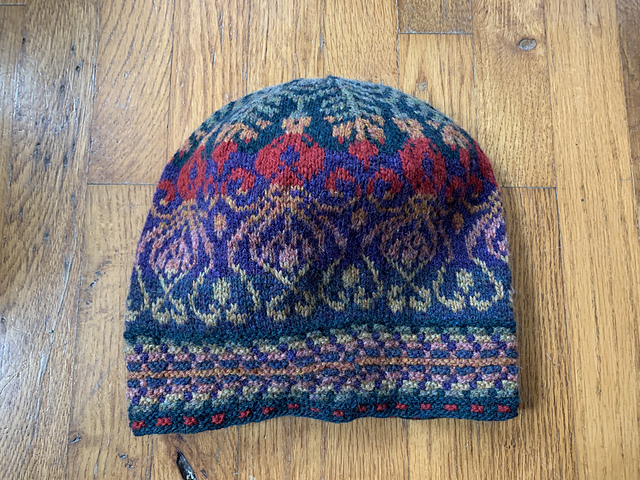 Ravelry: kibbin's Jacobite Rose Hat