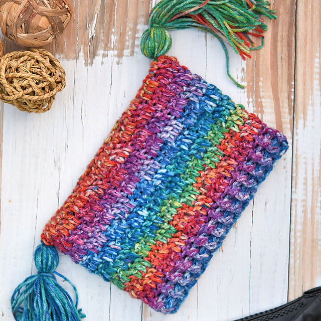 Ravelry: Bitty Blocks Hat pattern by Kim Guzman