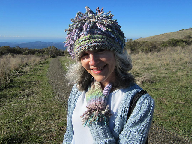 Ravelry: kimmyz's Arctic Anemone Hat
