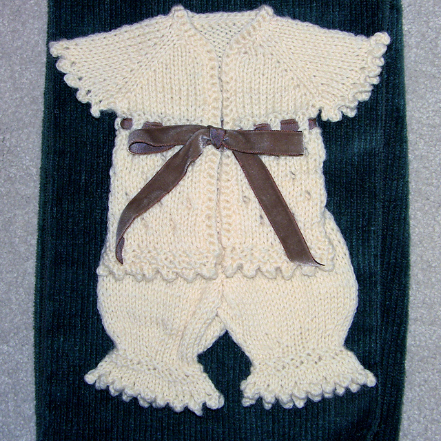 Ravelry: kimmyz's Bloomers for 18-inch doll (Free Pattern)