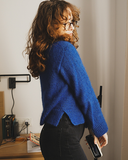 Ravelry: Carmin Sweater pattern by Kinga Bigos