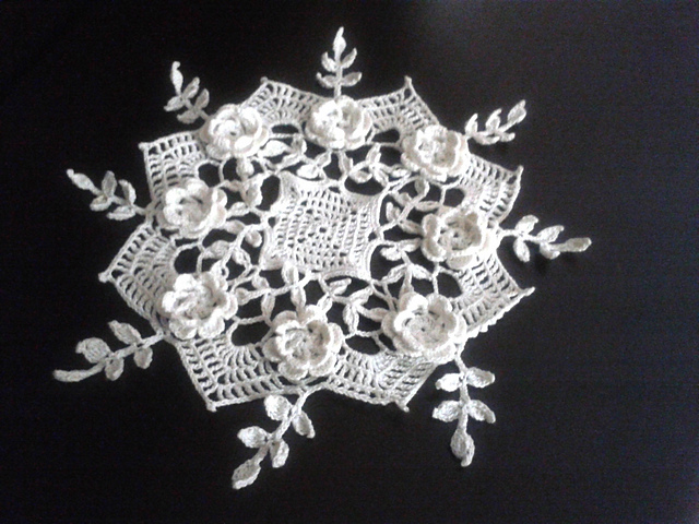 Ravelry: kishpi's Irish Rose Doily