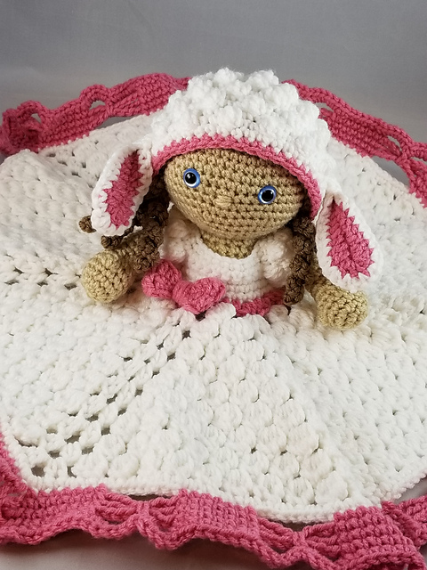 Ravelry: JJ Lamb Lovey pattern by Kelli's Kreations