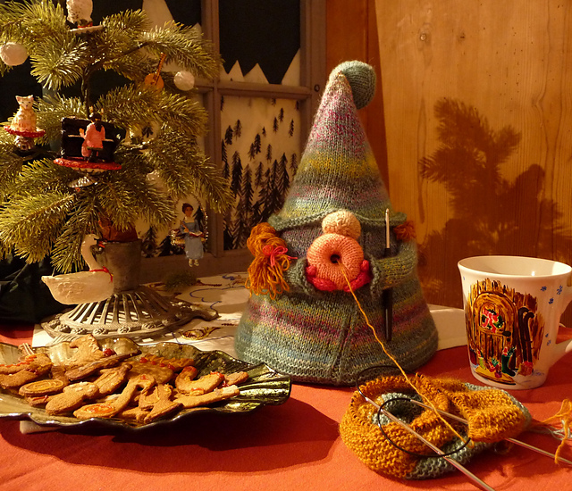 Ravelry: Wichteline Wollliebe/Yvana Yarnlove pattern by Jeanette Stark