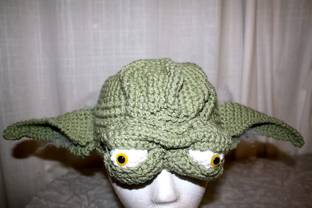 Ravelry: Yoda Hat pattern by mamaedgar
