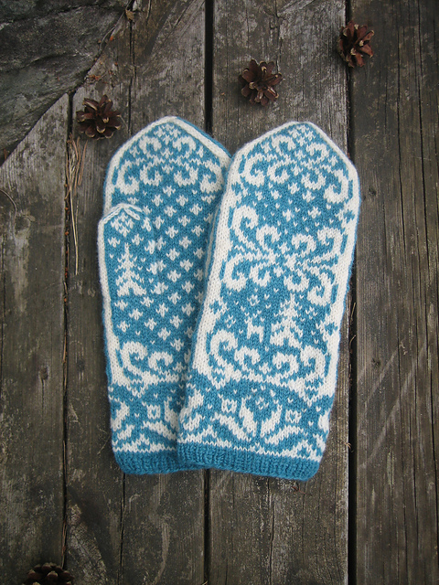 Ravelry: Frosted Windows Mittens pattern by Elena Maltseva