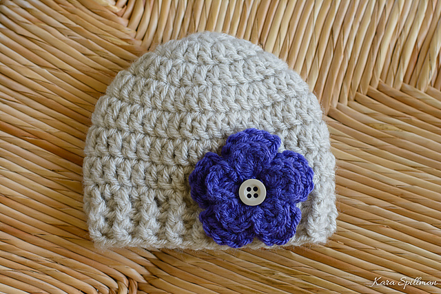 Ravelry: Spiffy Newborn Hat pattern by kadamola