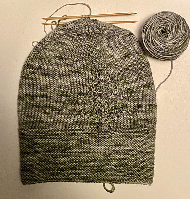 Ravelry: Sapin pattern by Knit Nana