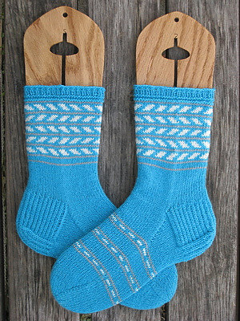 Ravelry: Santa Fe pattern by Nancy Bush