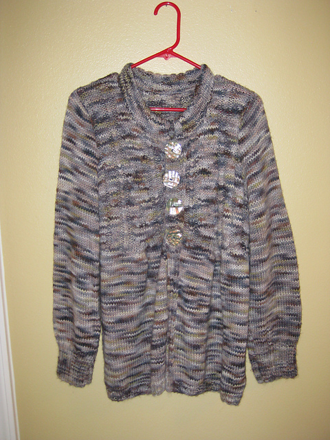 Ravelry: Bris Sjal 8-4 pattern by Svarta Fåret