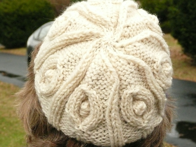 Ravelry: Simple Hat pattern by Melissa Leapman