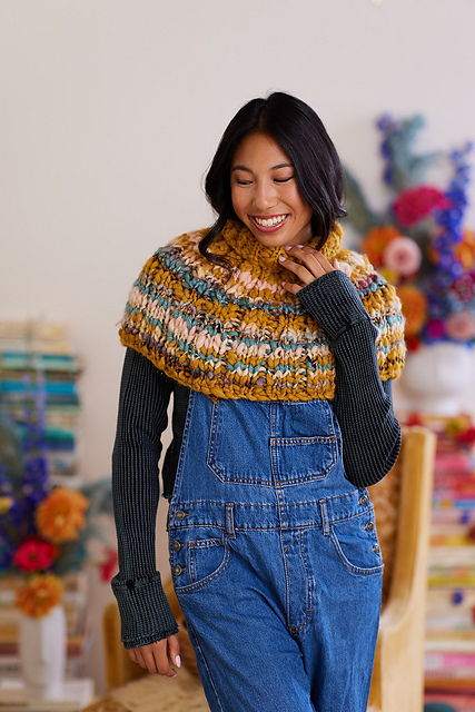 Ravelry: Solstice Hug pattern by Cheryl Kubat