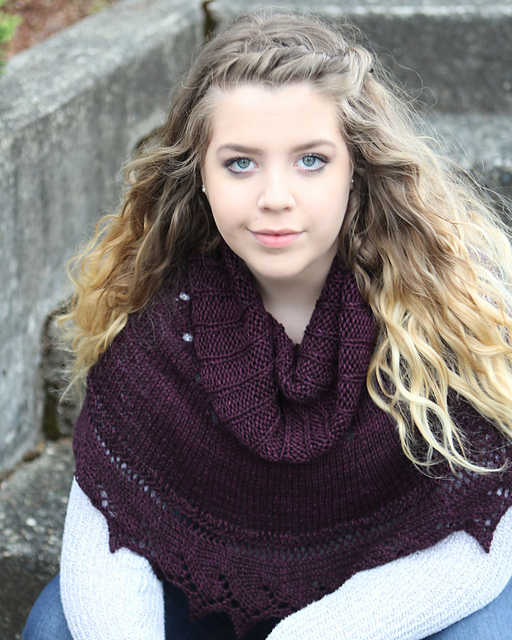 Ravelry: Snoodie Capelet pattern by Judith Quinton