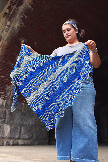 Ravelry: Plumed pattern by Lesley Anne Robinson