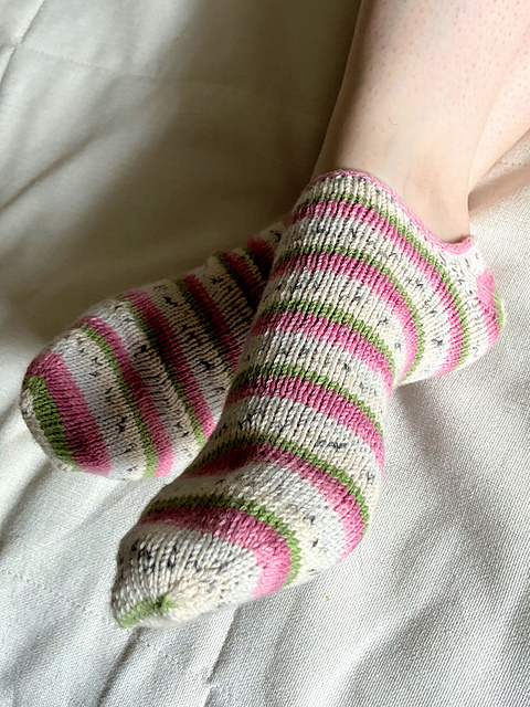 Ravelry: Basic ankle socks pattern by Ida-Maria Tyyskä