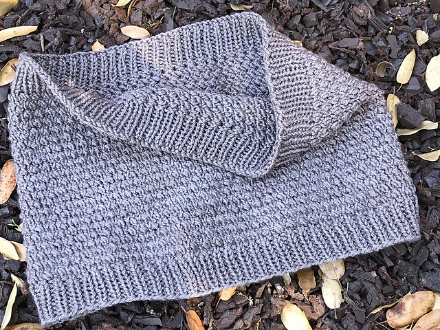 Ravelry: Nobska Point Cowl pattern by Still Life with Knitting
